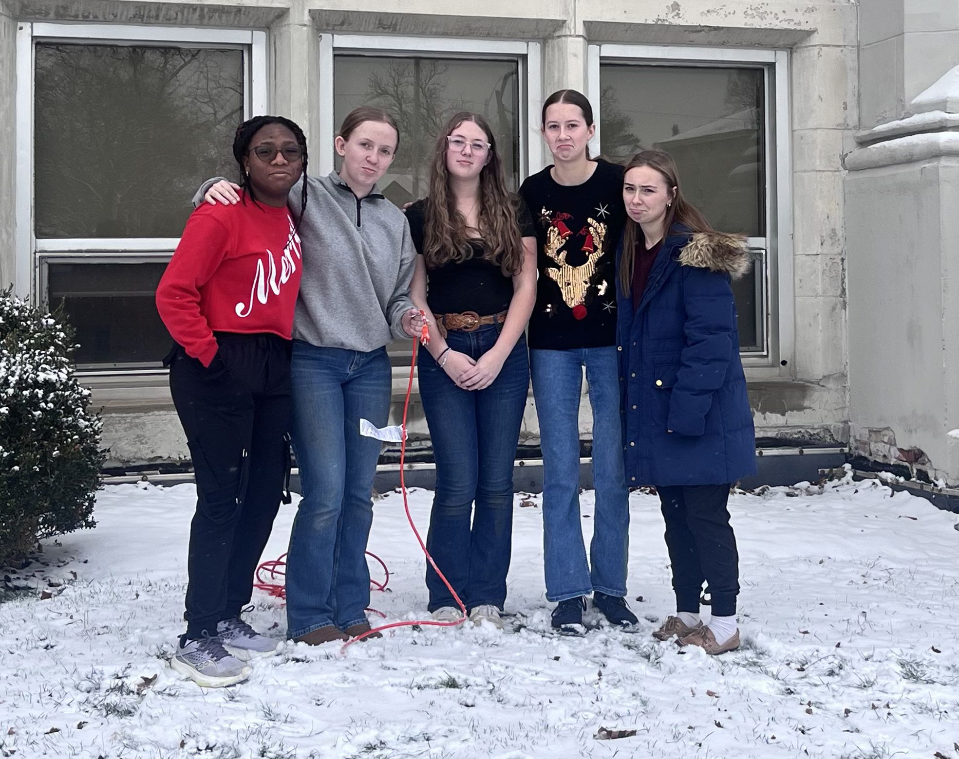 Students, homeowners angry at Santa thefts | Brantford Expositor