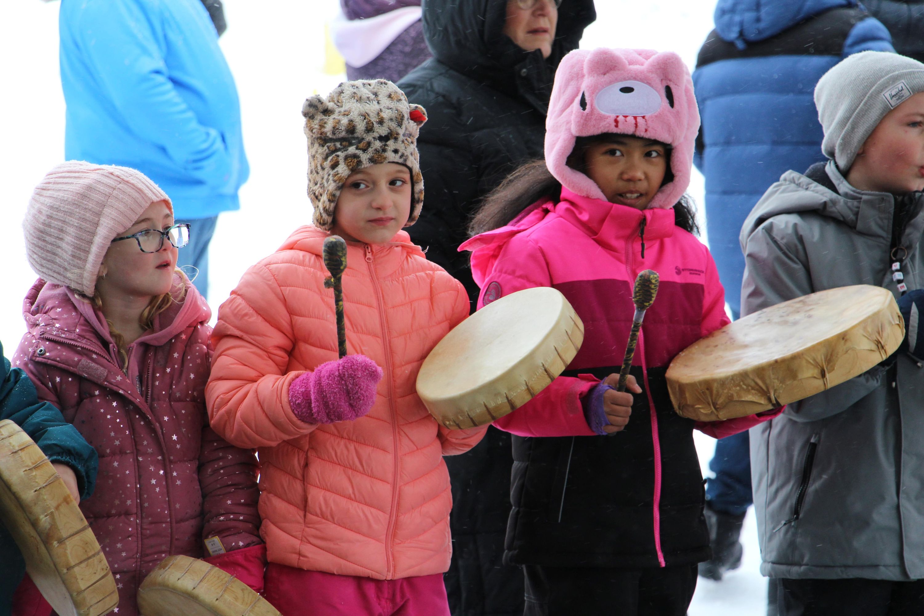 Gallery: St. Paul Elementary Schools serenades residents at Extendicare ...