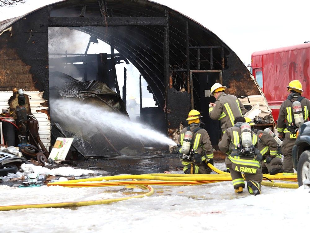 Fire destroys garage at Val Caron property | Sudbury Star