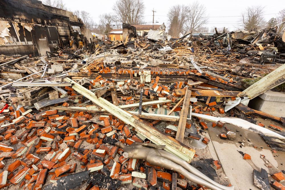 $3M fire tears through Southwestern Ontario town's core | Chatham Daily ...