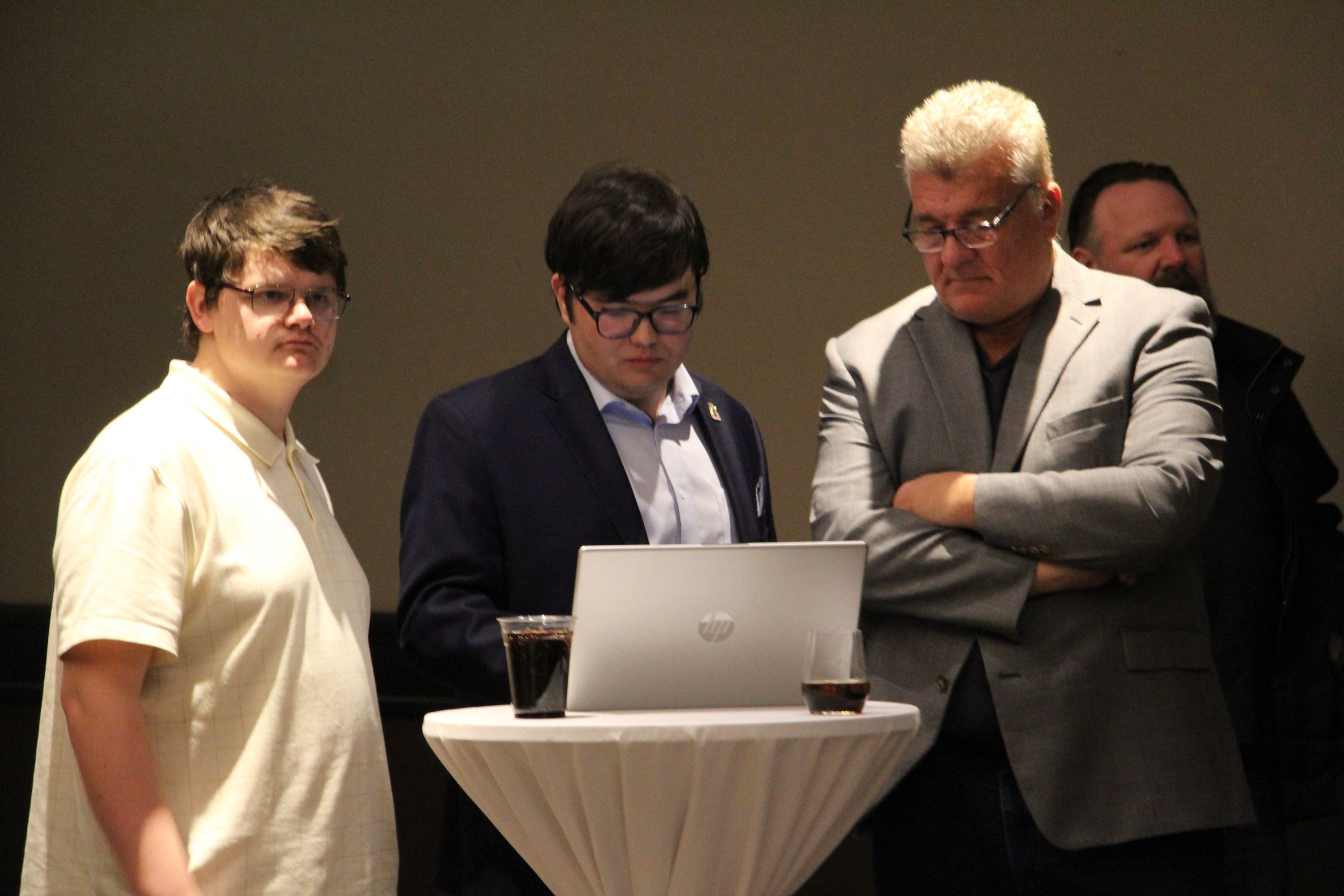 PC Chris Scott defeats NDP by 118 in Sault Ste. Marie riding - GALLERY ...