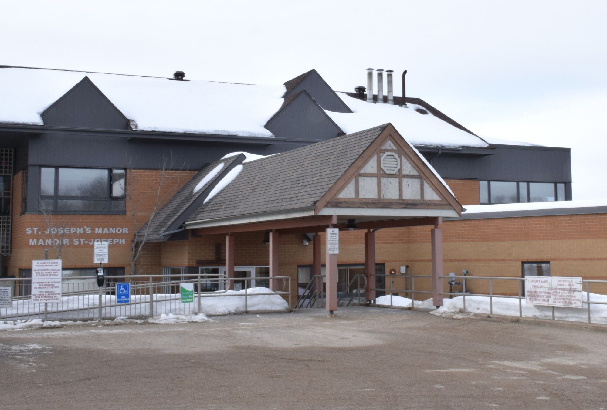 Acute respiratory infection outbreak declared at St. Joseph’s Manor ...