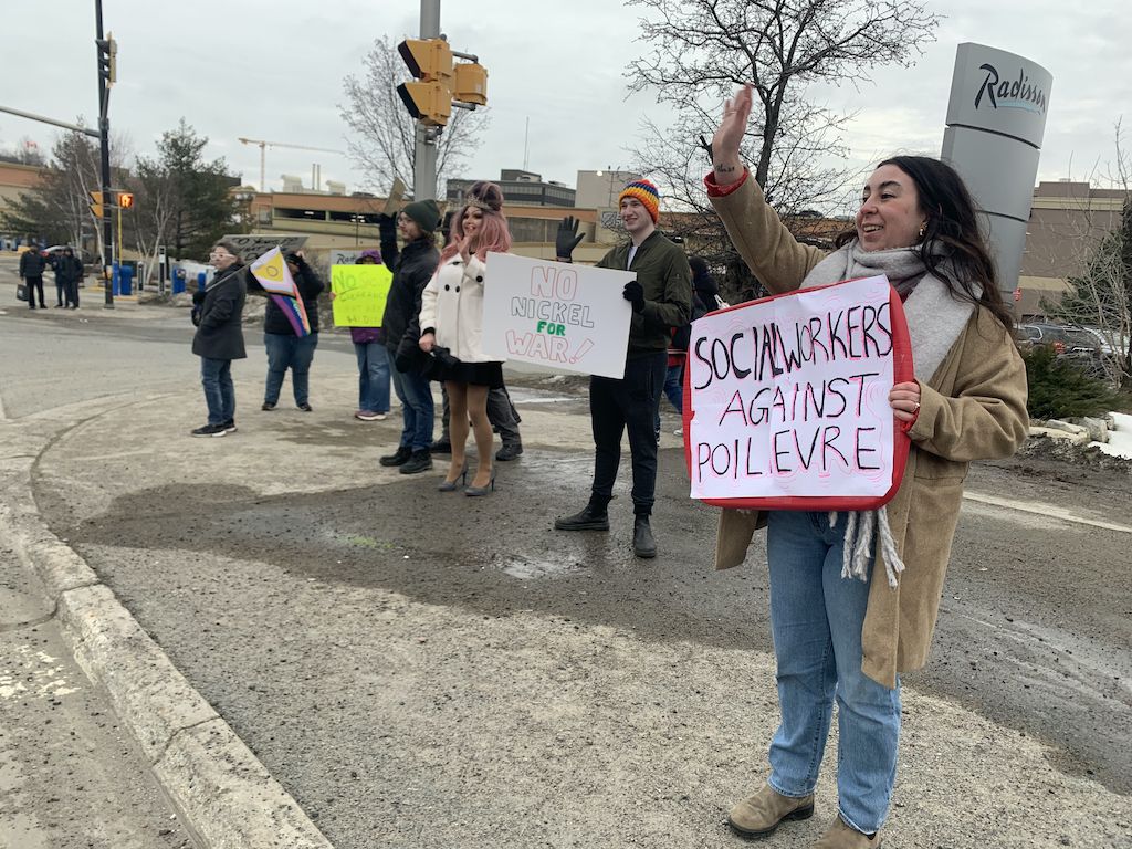 Boisterous crowd turns out for Poilievre rally in Sudbury | Sudbury Star