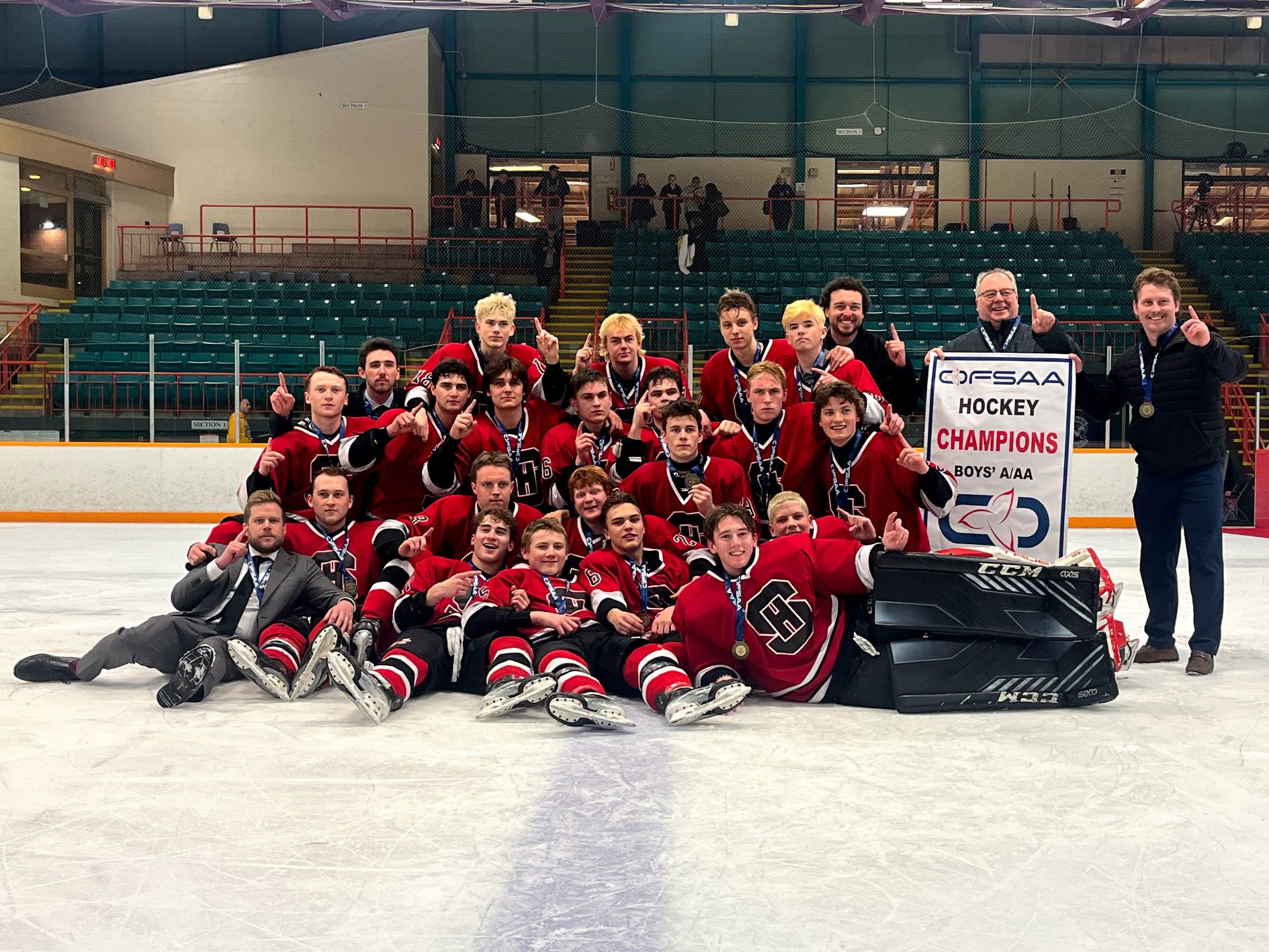 Walkerton's Sacred Heart wins OFSAA hockey championship | Owen Sound ...
