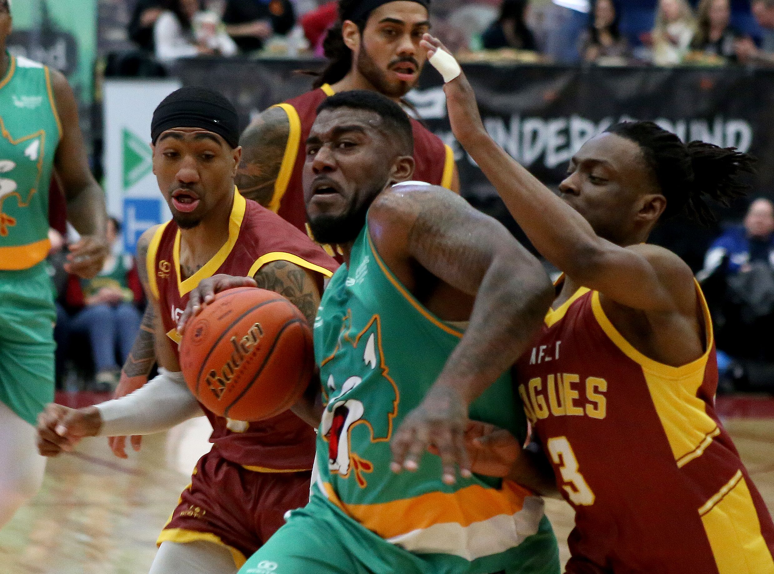 Sudbury Five’s familiar faces, newcomers show well in win over Rogues ...