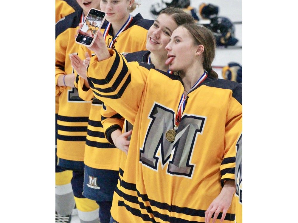 St. Mike's primed for provincial run after WOSSAA girls' hockey gold | The Stratford Beacon Herald