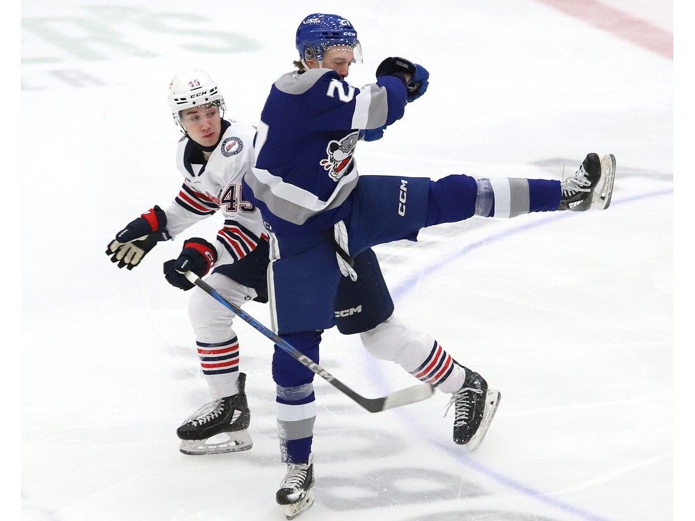 Hudson Chitaroni, Quentin Musty each net three points in Wolves win ...