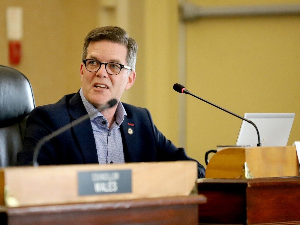 Brockville councillors question one-way Apple Street | Brockville ...