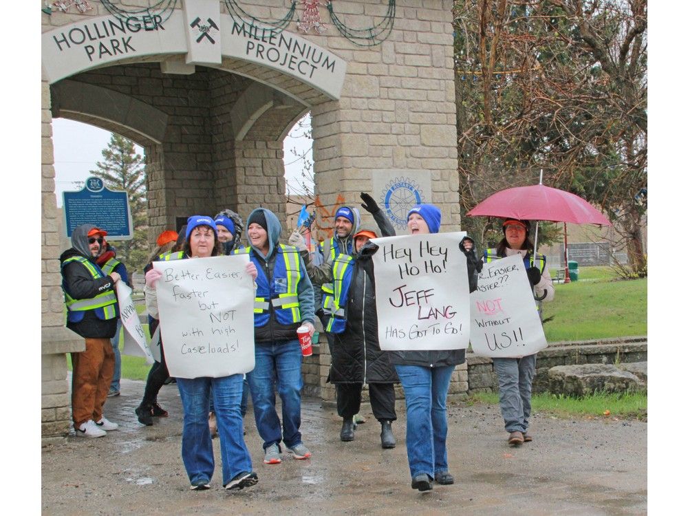 Workplace Safety Insurance Board workers on strike in Timmins | The ...