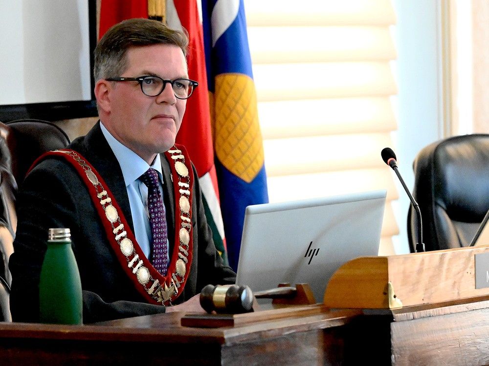 Why Doug Ford's strong mayor powers leave some Ontario experts worried ...