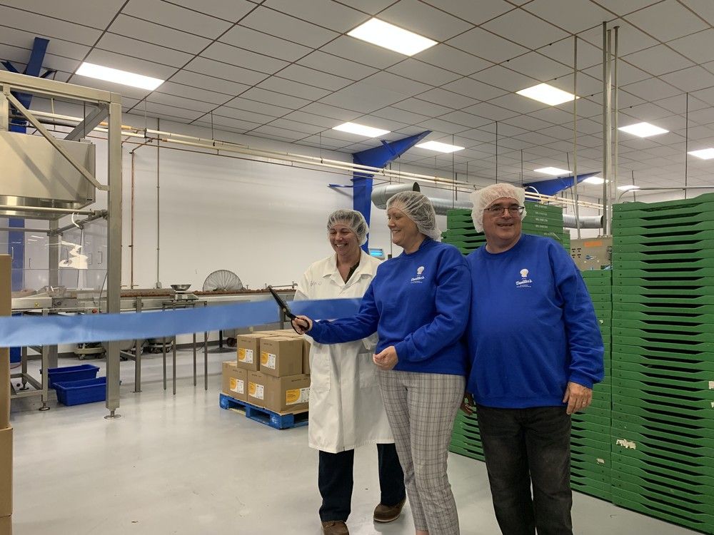 Mrs. Dunster's rolls out new fryer in $3M bakery renovation | Telegraph ...