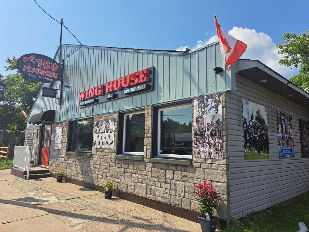 Wing House restaurant opens in Massey | Mid-North Monitor