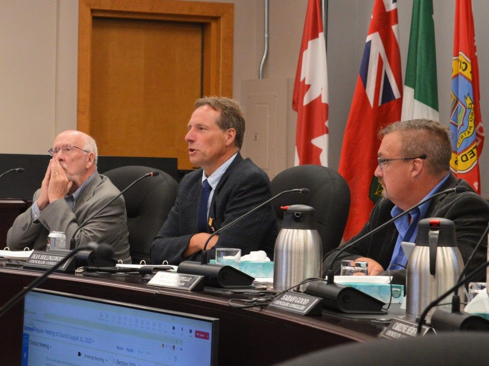 Cornwall council to consider online voting for 2026 municipal election ...