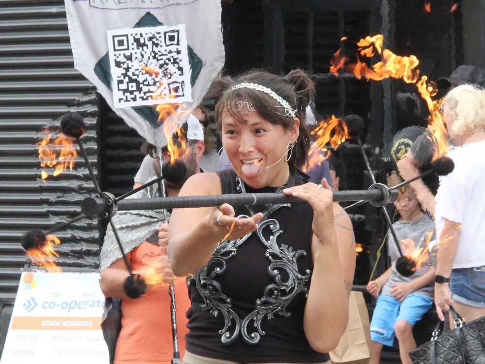 Ottawa Valley Buskerfest 2025 draws huge crowds in Pembroke | Pembroke ...