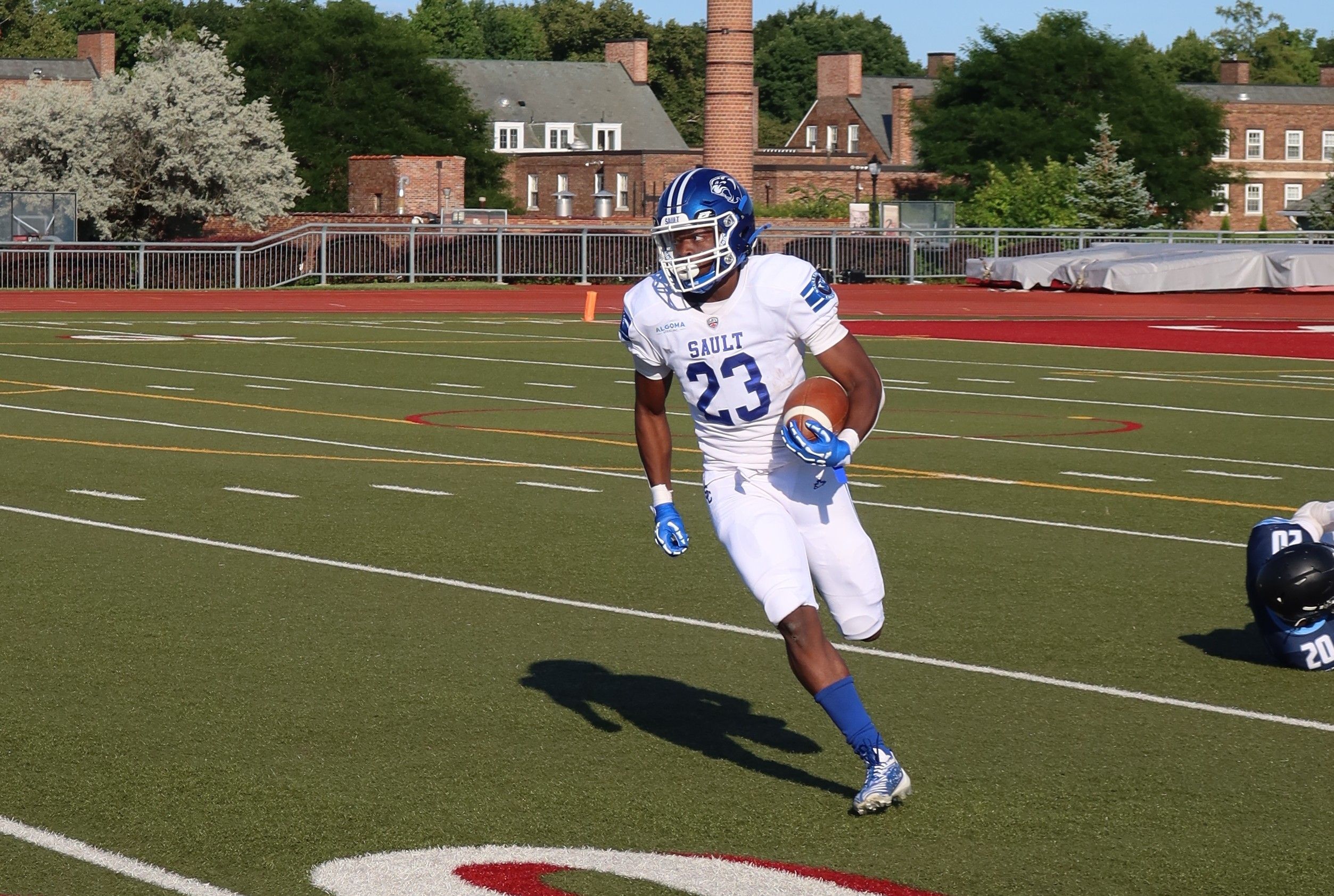 Sault Cougars hit the ground running in Canadian Junior Football League ...