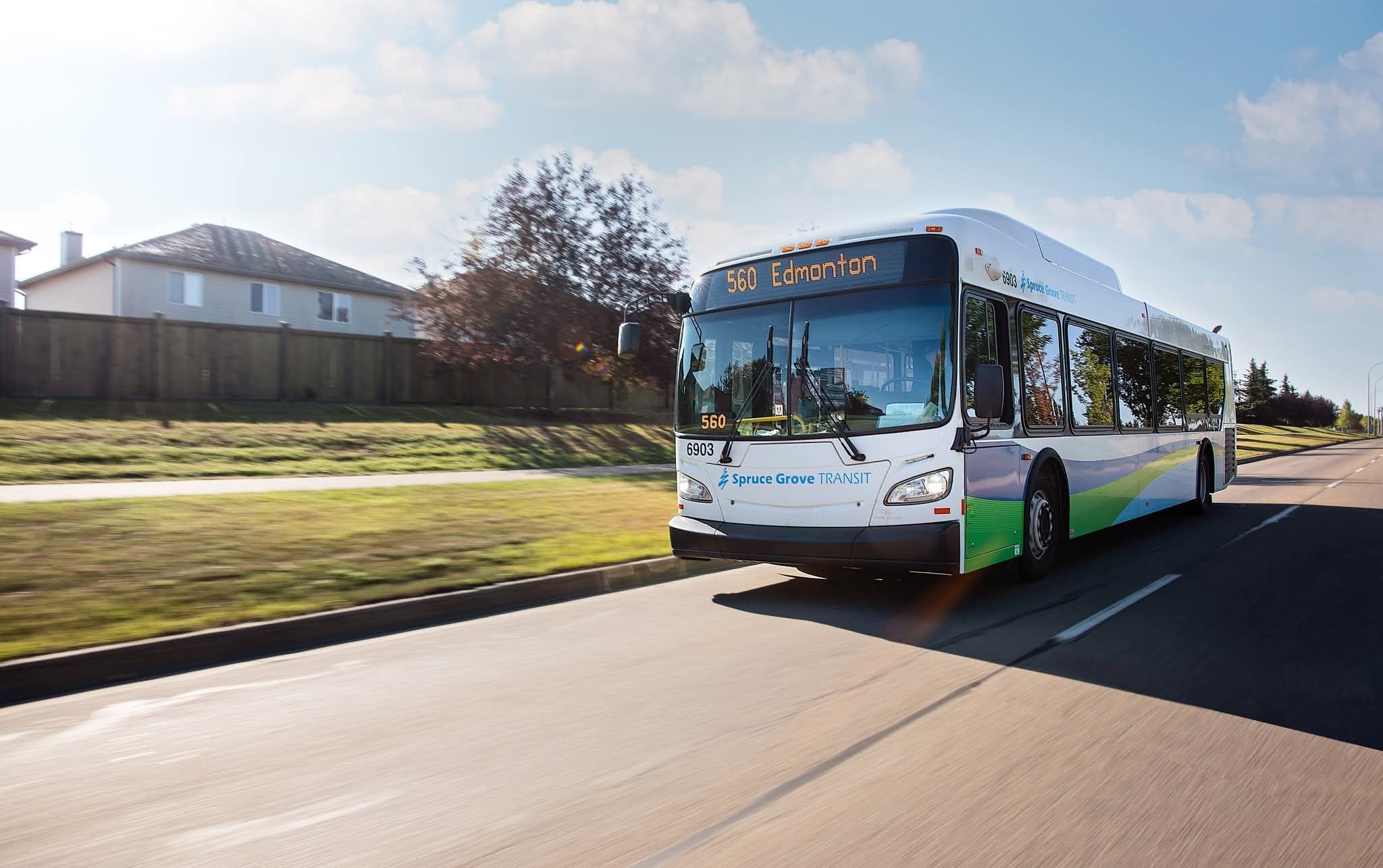 Route 560 into Edmonton City Centre starting up in Spruce Grove ...