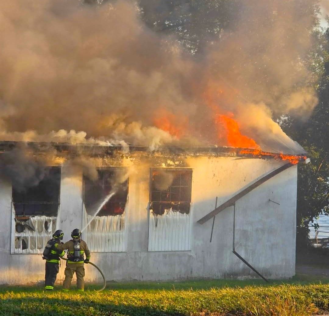 Firefighters battle aggressive fire at former flea market in Deseronto ...