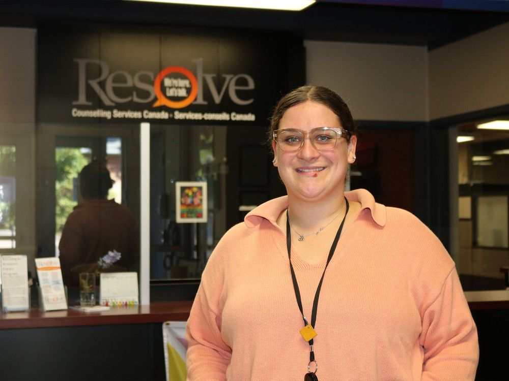 Fall colours could trigger an onset of Seasonal Affective Disorder ...