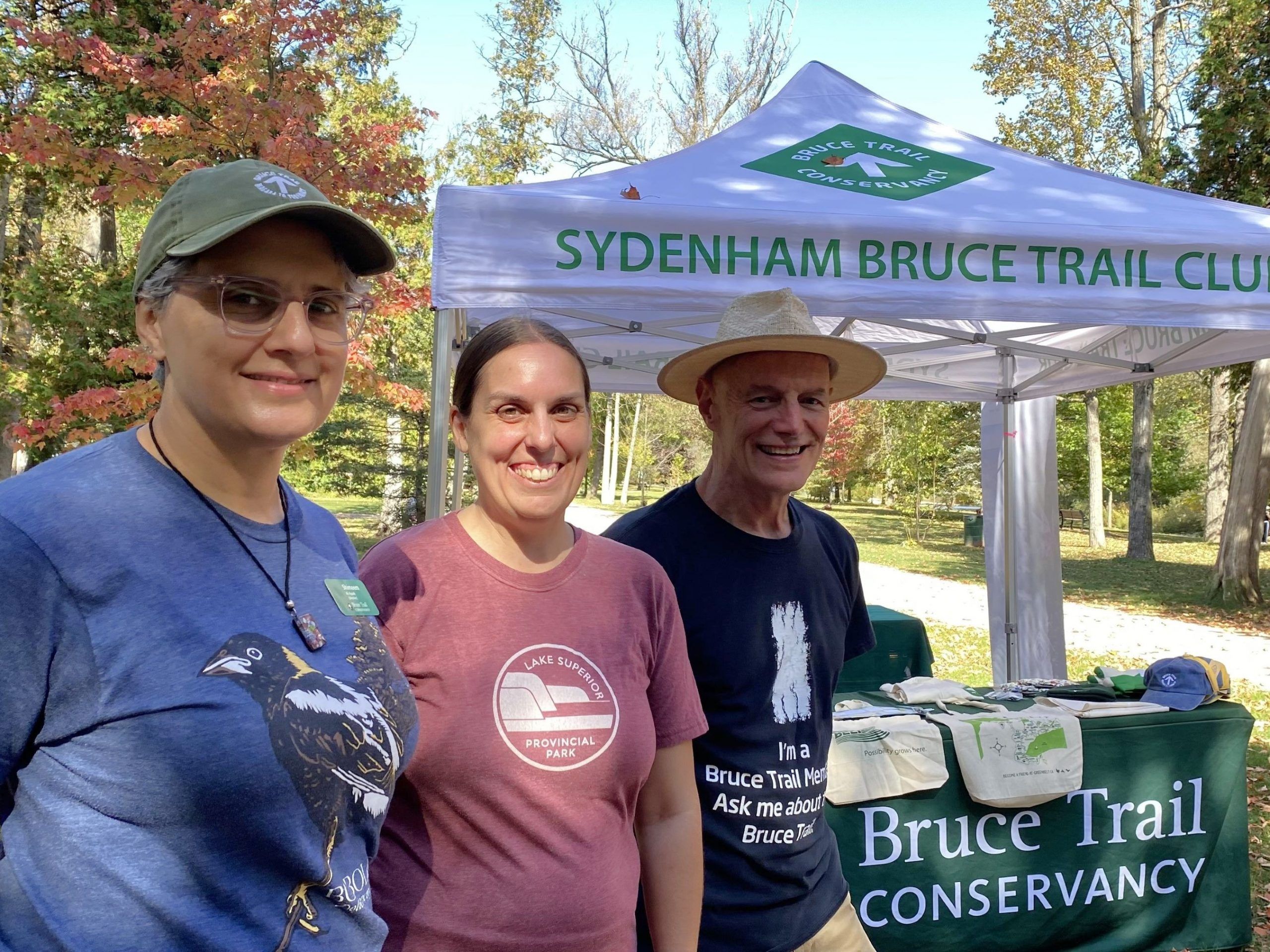 Bruce Trail hike leaders share nature with park-goers Sunday | Owen ...