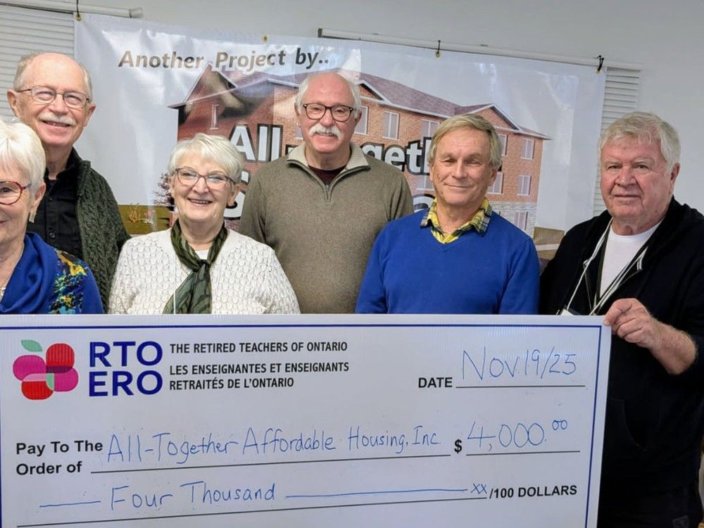 Retired Teachers present $4,000 community grant | Belleville Intelligencer