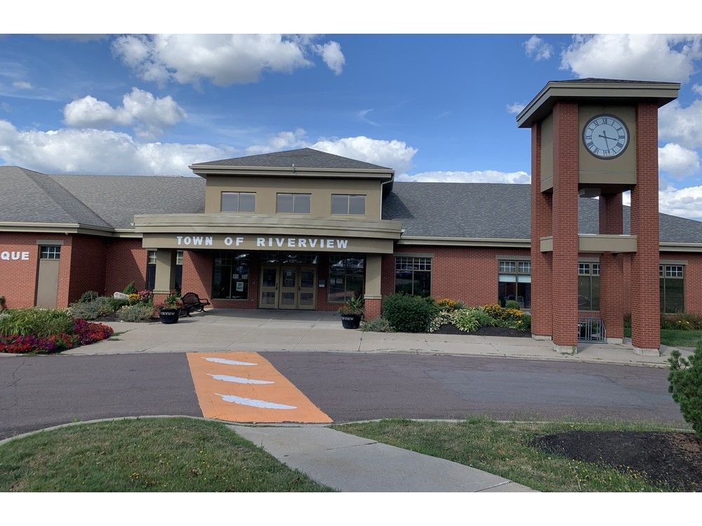 Riverview working to replace old water pipes, council told | Telegraph ...