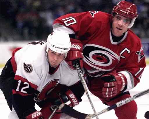 Sault's Ron Francis notches NHL milestone in 2001 | Sault Star