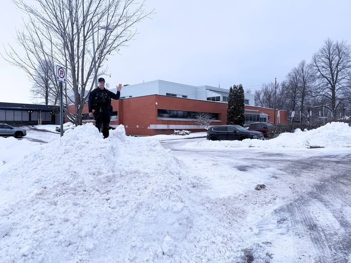 North Bay Police Service issues snow bank safety reminder | North Bay ...