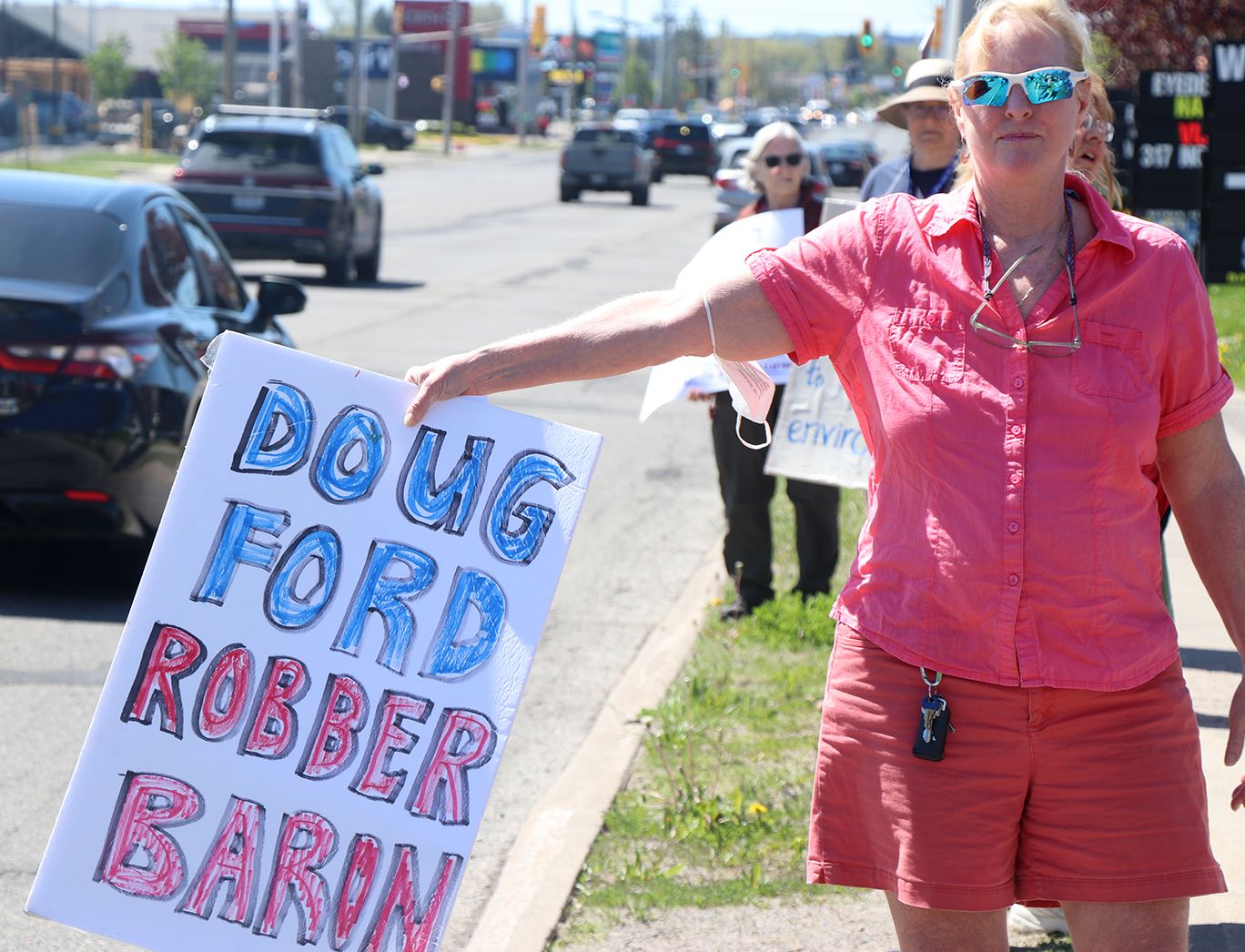 Ford protesters stick to issues | Sault Star