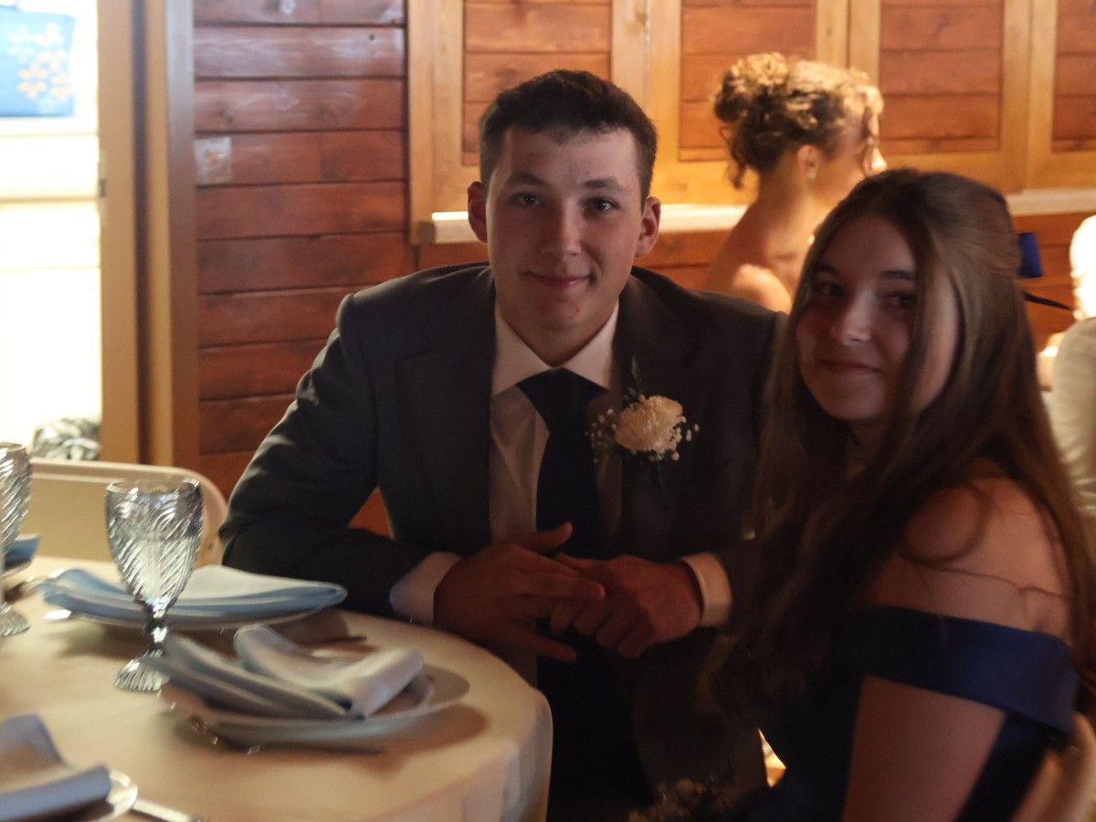 Kincardine District Senior School celebrates prom | Kincardine News