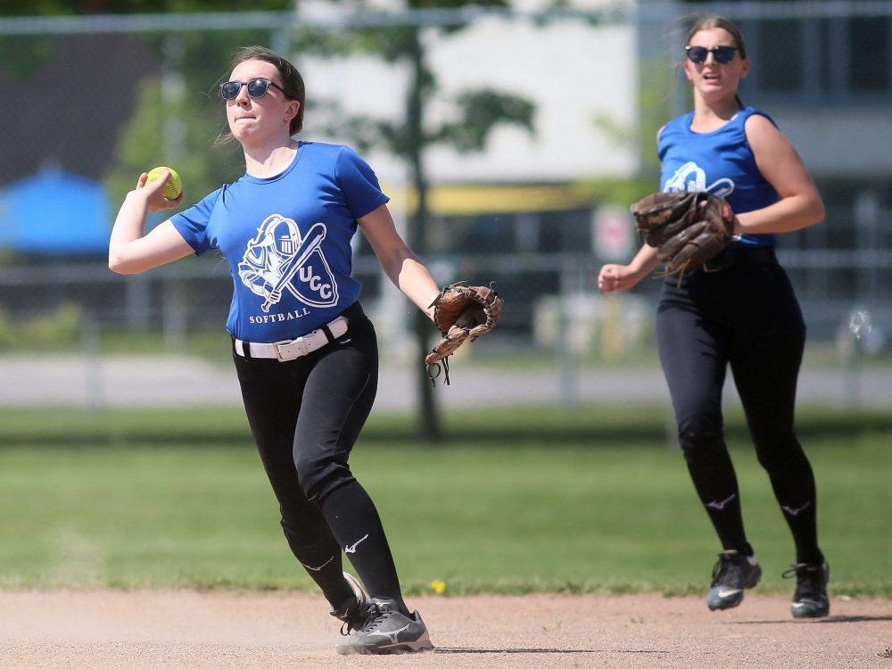 Ursuline Lancers rally to earn OFSAA slo-pitch berth | Chatham Daily News