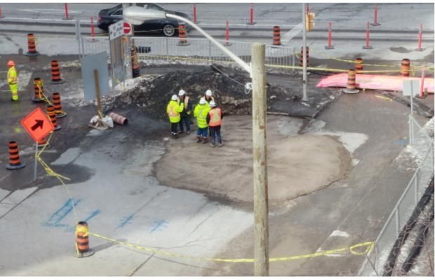 Sinkhole due to old construction pit, says RTG | Ottawa Citizen