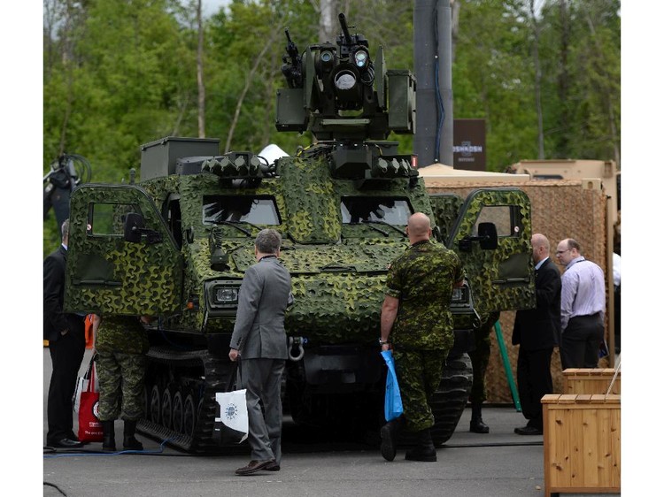 Photos: CANSEC | Ottawa Citizen