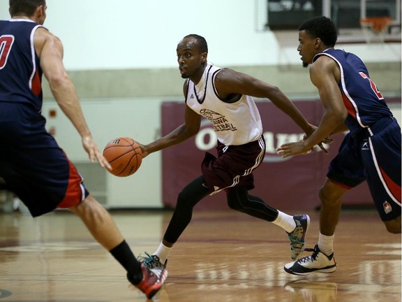 Gee-Gees continue run through U.S. competition | Ottawa Citizen