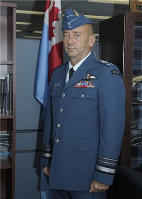 New RCAF Insignia and rank colours not available until March 2015 ...