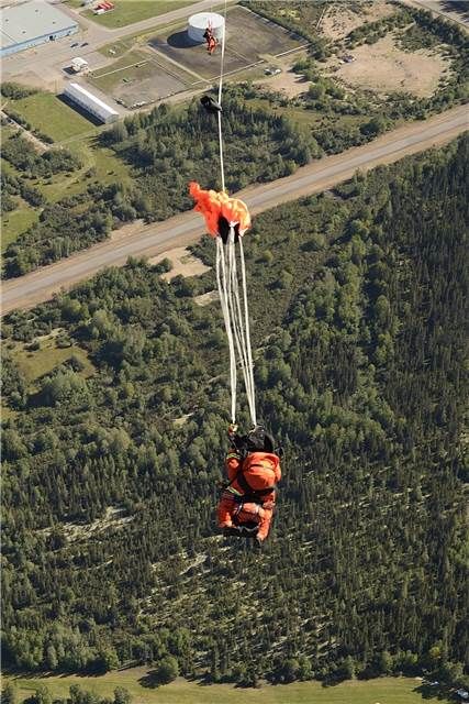 Photos: SAREX 2014 tests skills of aircrew and SAR Techs | Ottawa Citizen