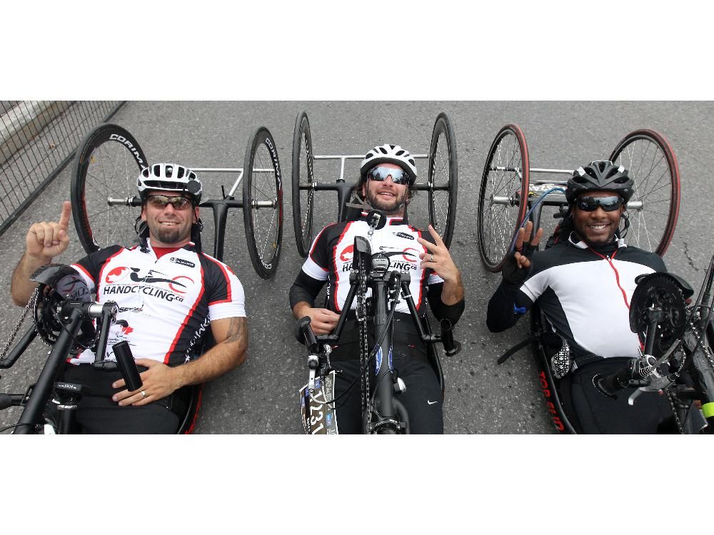 Raw emotions at the finish of the Canada Army Run | Ottawa Citizen