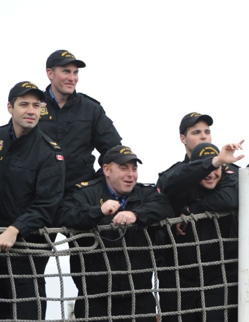HMCS Regina back home after eight-month deployment: here are the photos ...