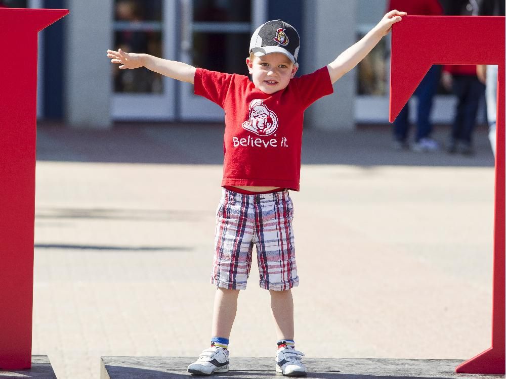 Photos: Ottawa Senators Fan Fest | Ottawa Citizen