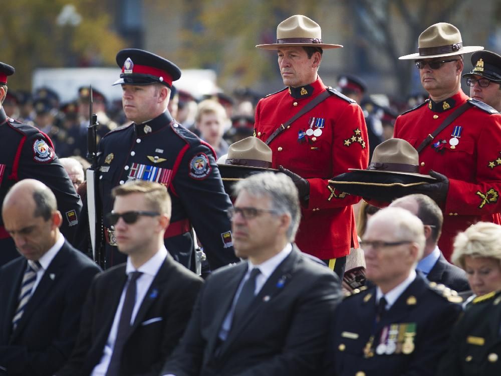 High-profile Ottawa police officer takes his own life | Ottawa Citizen