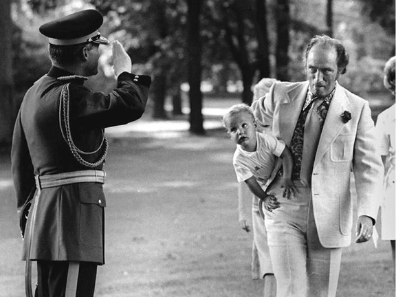 Justin Trudeau goes public with personal aspects of his life in new ...