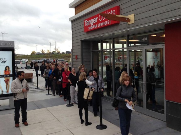 Opening of Tanger Outlets Ottawa not without some growing pains ...