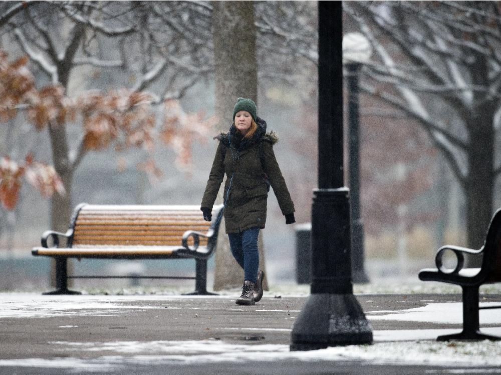 Forecast is for mixed skies, flurries, high -2C | Ottawa Citizen