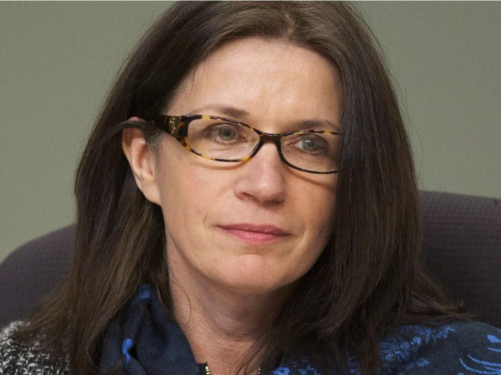 Public service still shrinking, but signs show hiring picking up ...