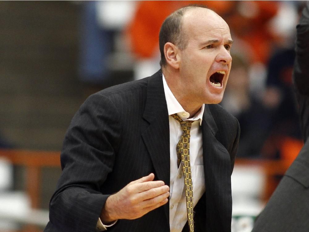 Carleton Ravens men's basketball team makes it six straight wins ...