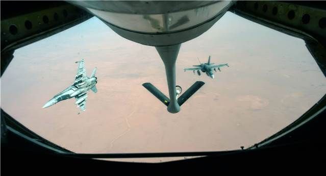 Photos – CF-18s over Iraq | Ottawa Citizen