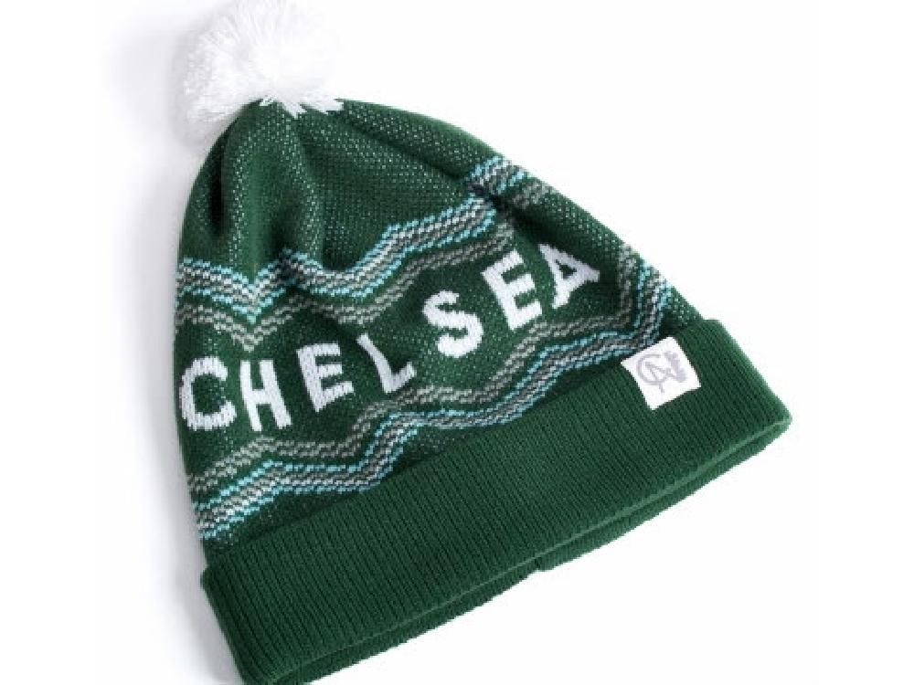 Neighbourhood toques full of pride at Sporting Life store | Ottawa Citizen