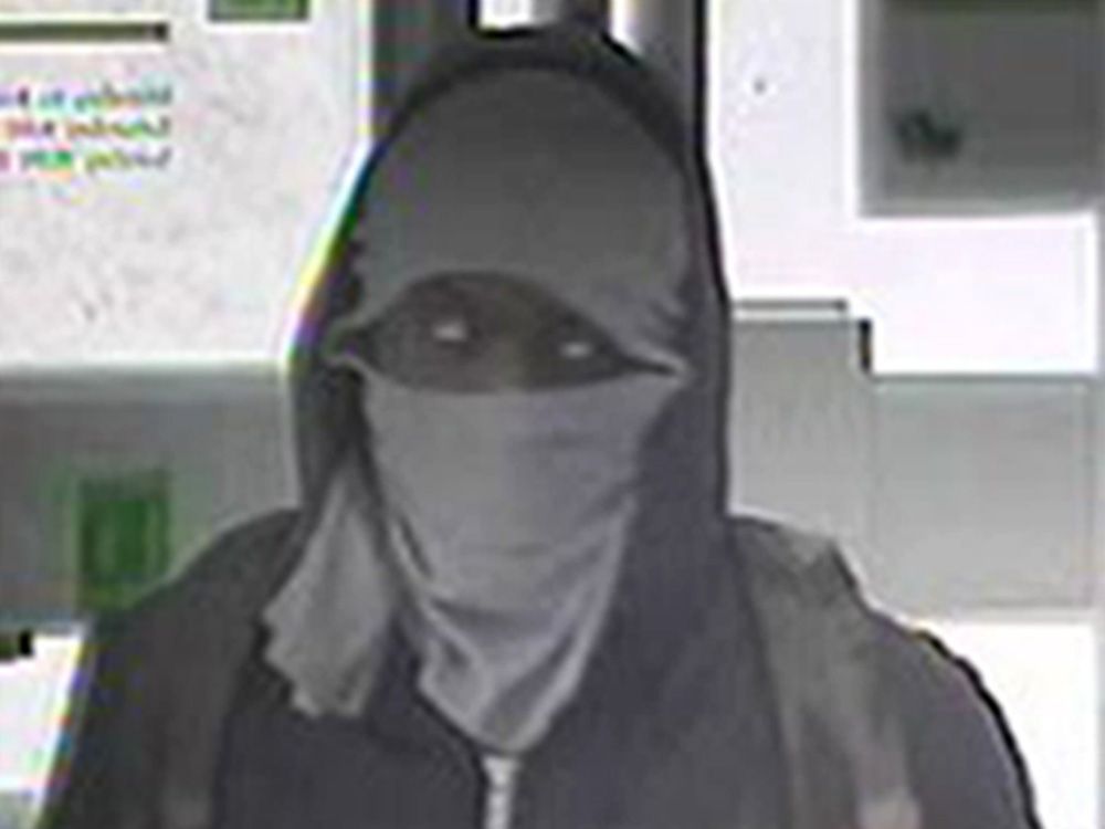 Take 2: Police say determined robber returned to bank two weeks after ...