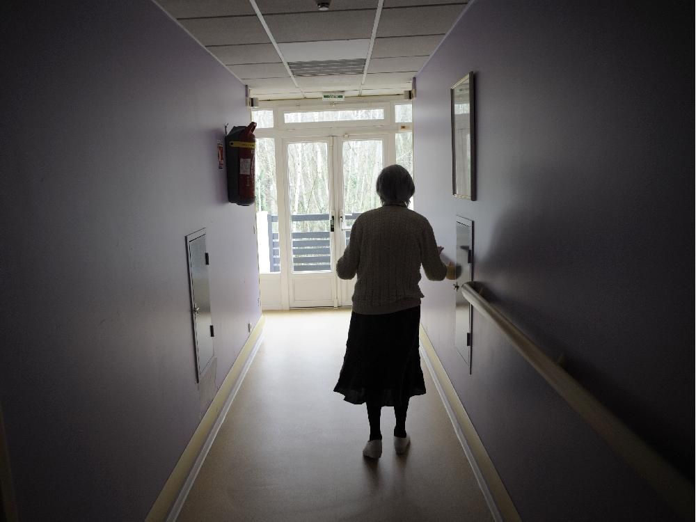 Champlain LHIN aims to reduce high rate of falls by seniors | Ottawa ...