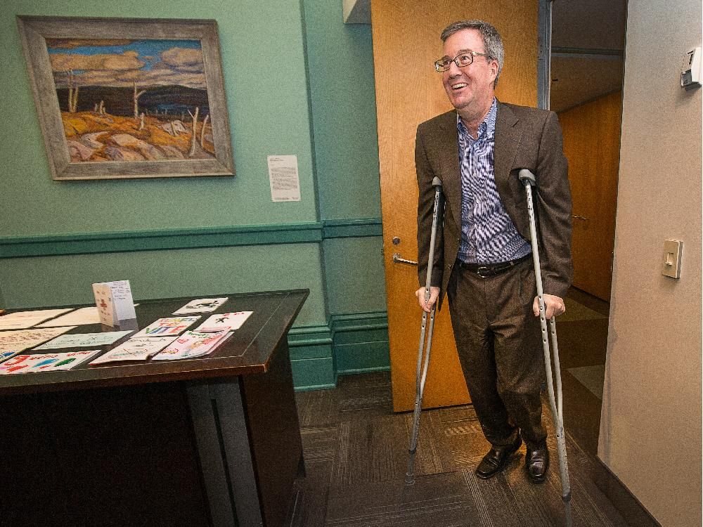 Ottawa Mayor Jim Watson hails week as a win-win-win for transit ...