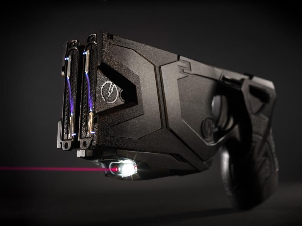 Ottawa police to replace 140 aging Tasers | Ottawa Citizen